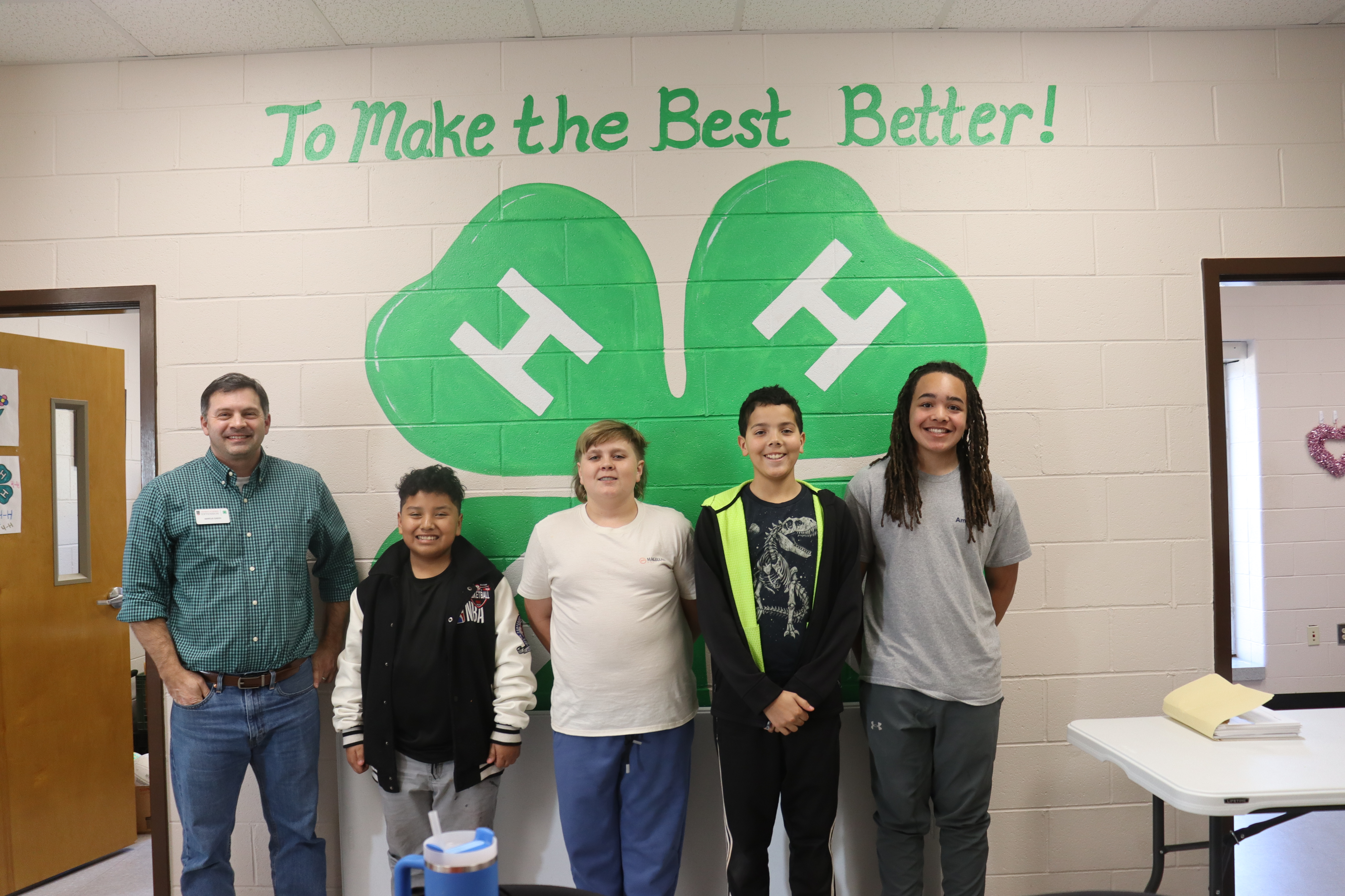 Don’t fumble the chicken: Cost of eggs forces 4-H poultry team to use ...